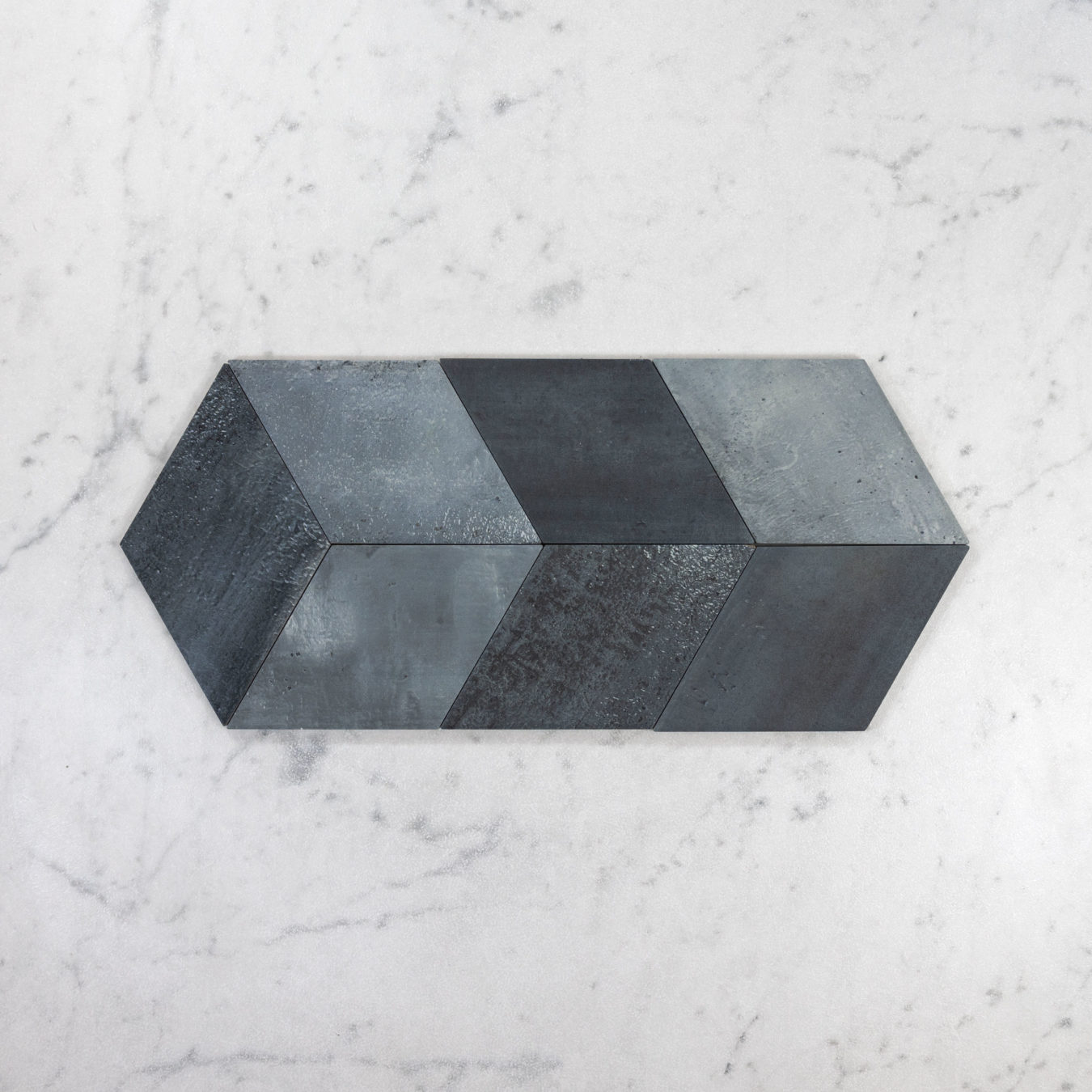 Fuoritono Petrolio Gloss Rombo - 137x240 - Elegance Tiles